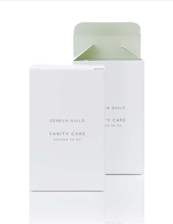 Vanity Set Hotel | Clean, simple, and stylish vanity.